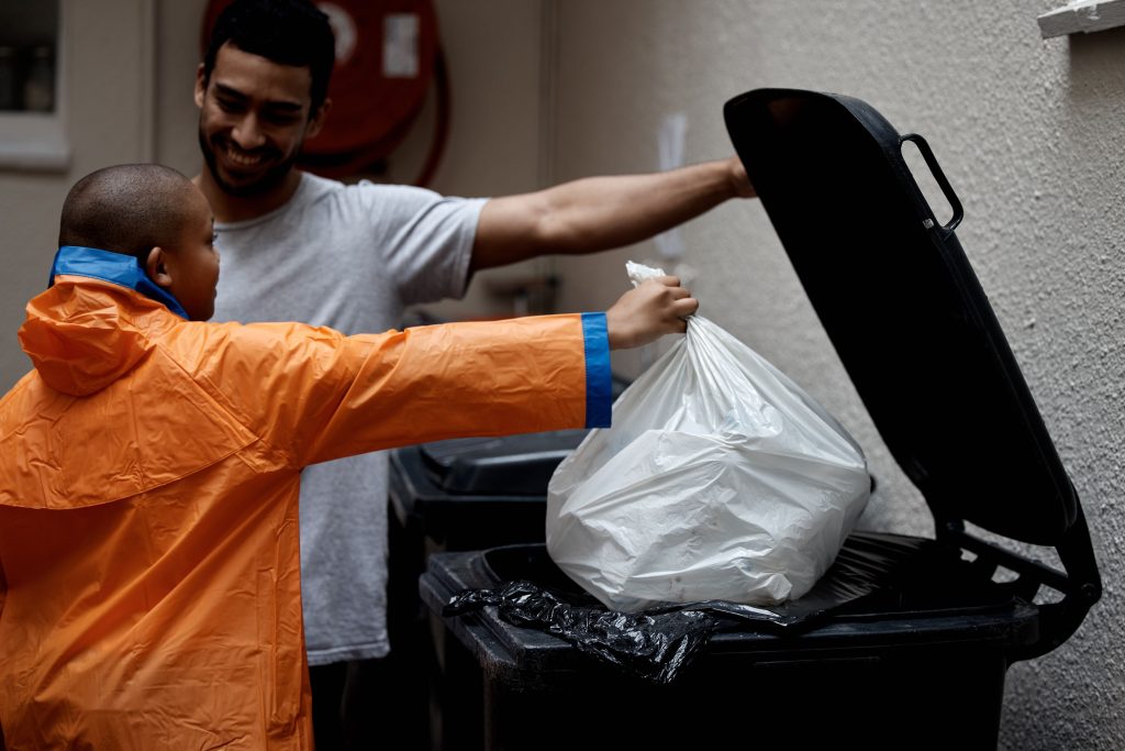 Dos & Don'ts: What Goes In General Waste Bins? | Barna Recycling